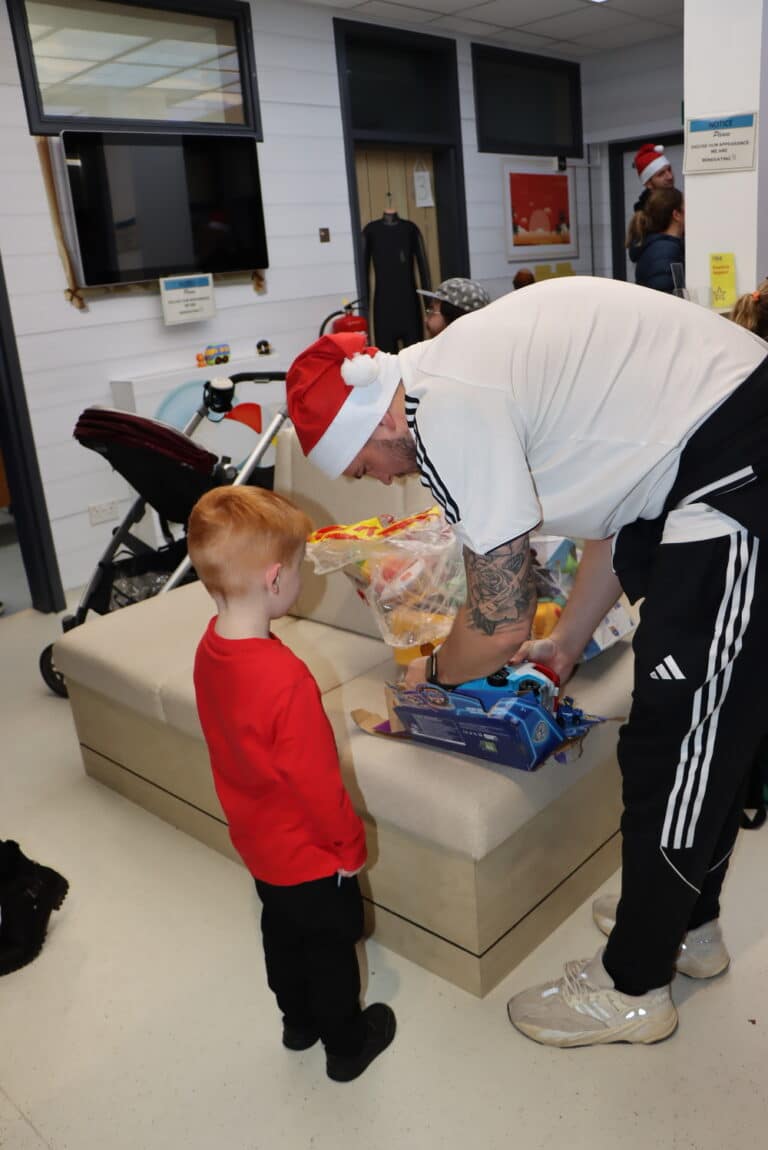 Exeter City footballers surprise children on Bramble Ward with ...